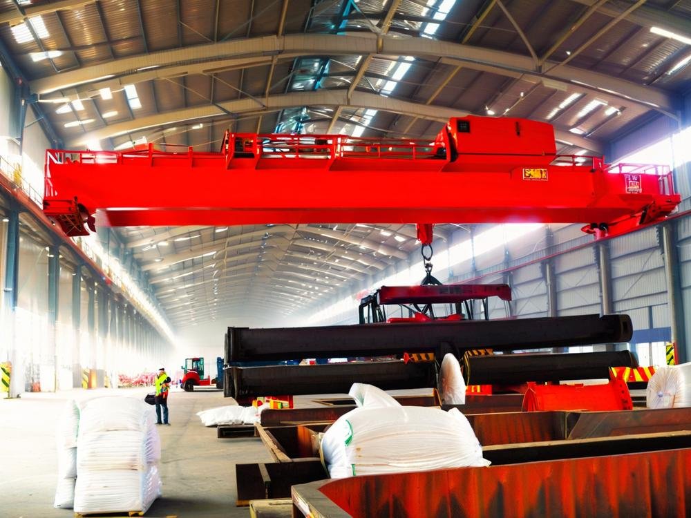 QY Insulated Bridge Crane - firmhoist.com